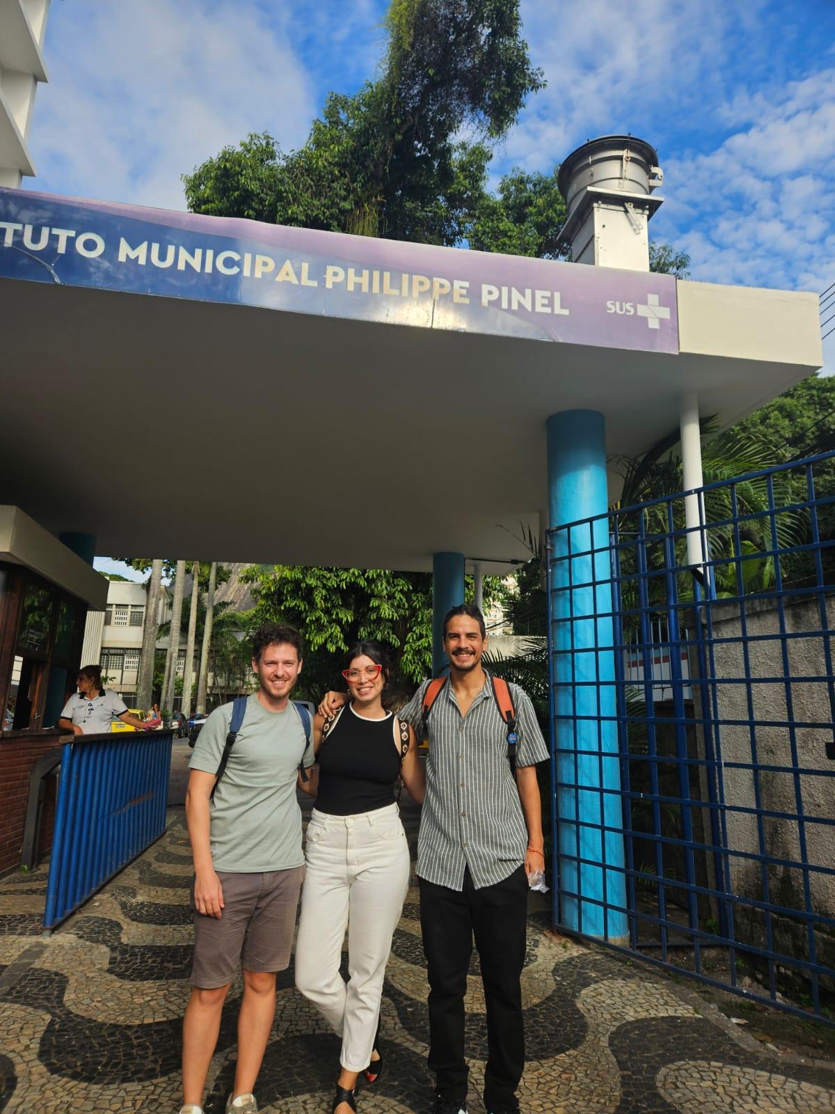 Docentes de nuestra facultad realizaron una visita al Hospital ...